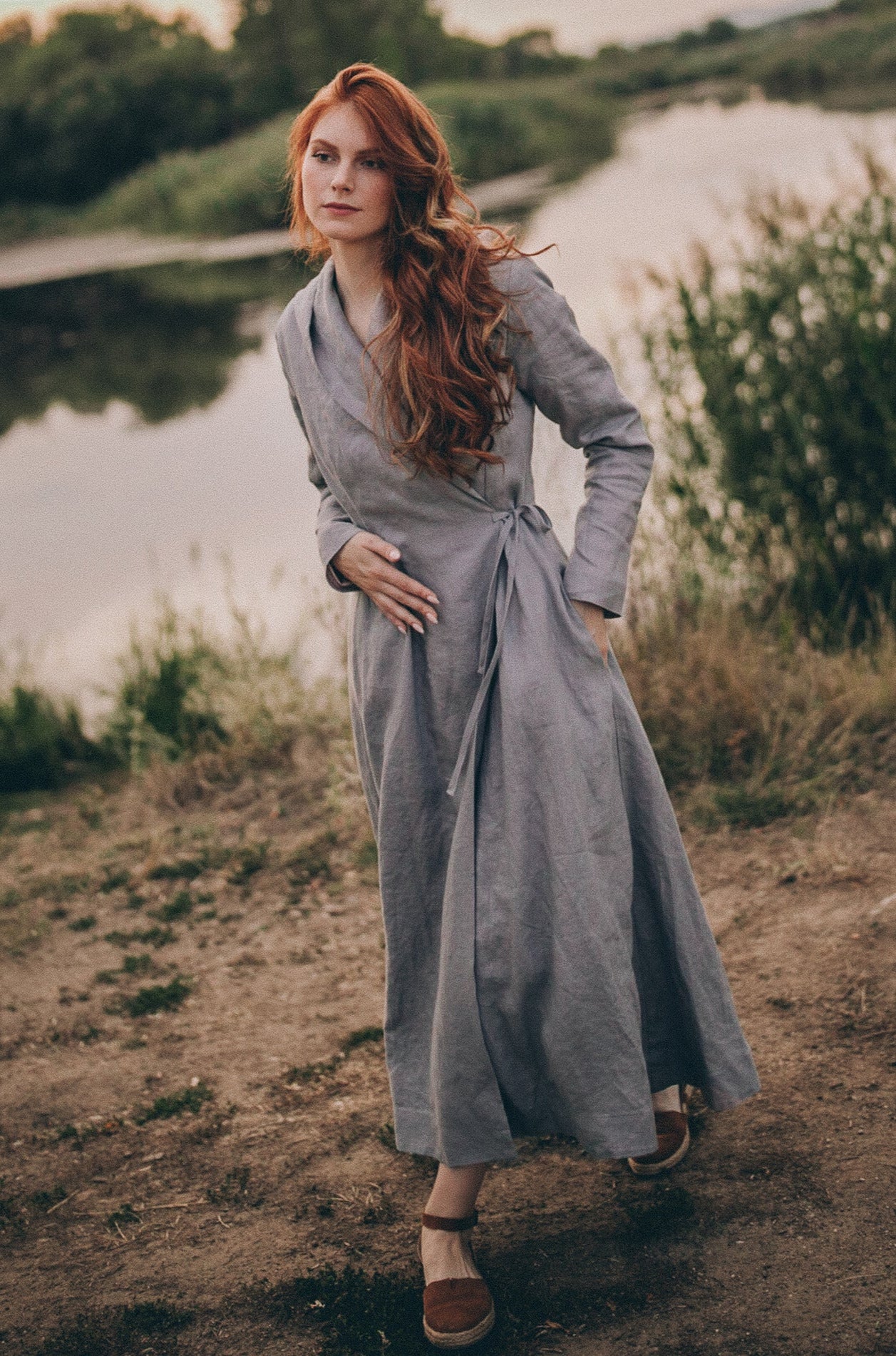 Heavyweight Linen Coat - Elegant, Warm, and Cozy Outerwear – VisibleArtShop