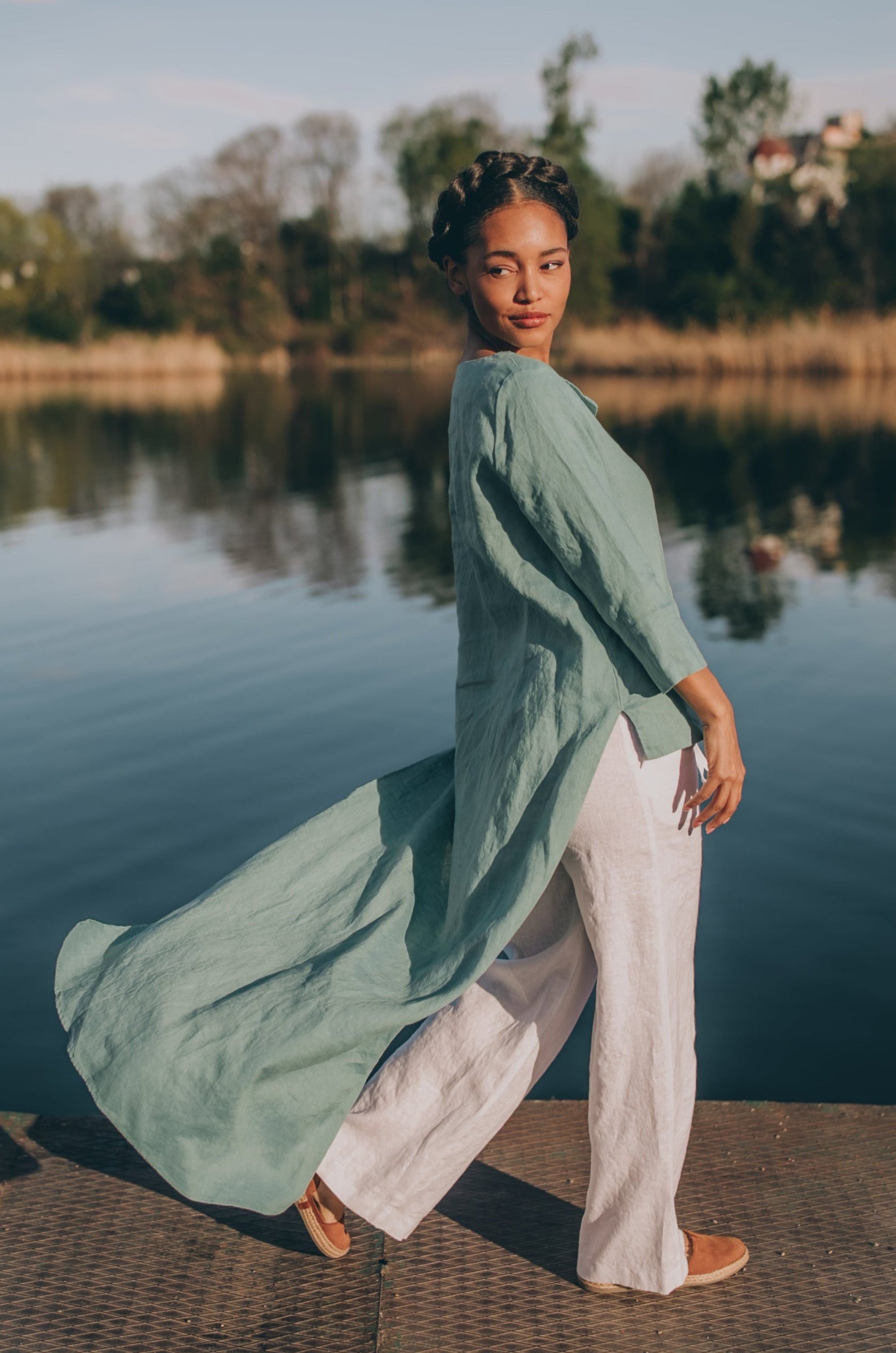 Linen Tops & Tunics – VisibleArtShop